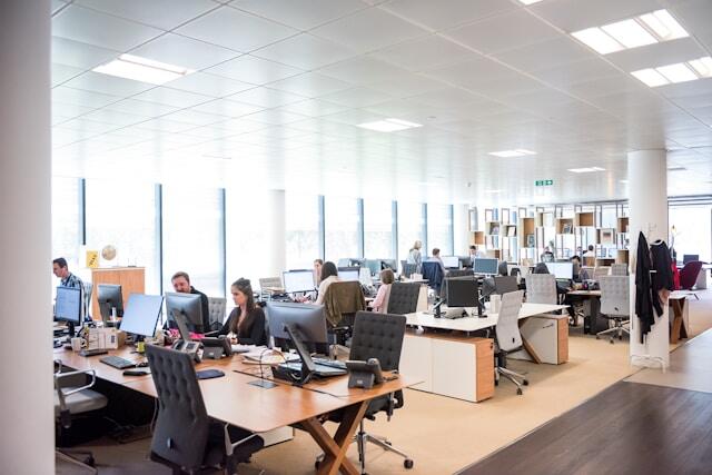 7 Benefits of Interning in an International Office